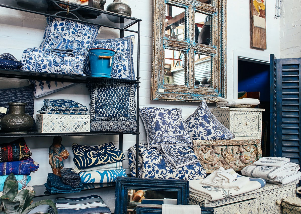 Minimalism vs. Maximalism in Interior Design